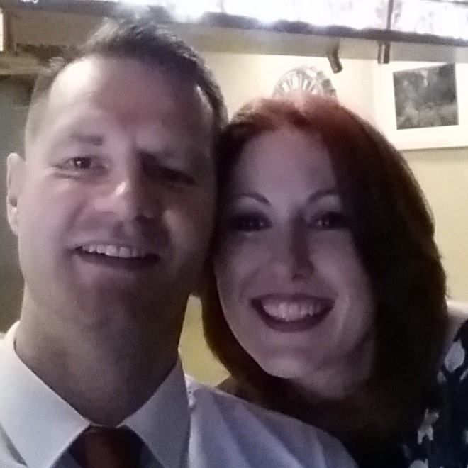 Vicki Warren is fundraising for Cancer Research UK