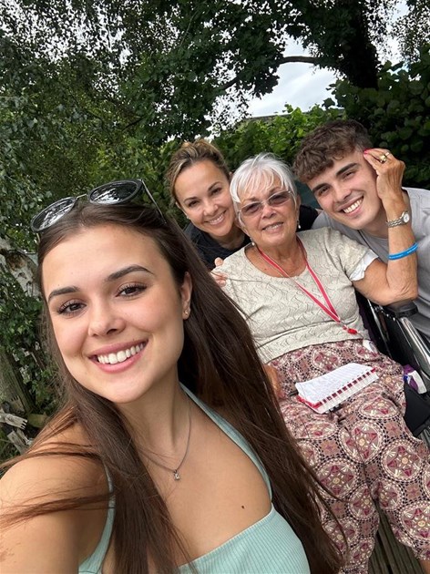 Allison, Harvey and Freya Morris is fundraising for Challenging MND