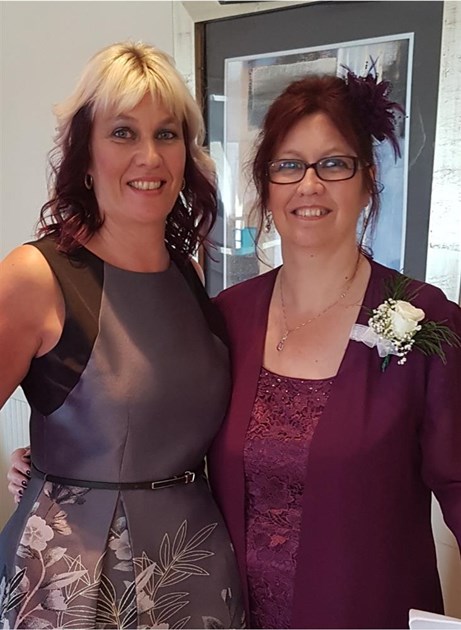 Deborah Parkin is fundraising for Cancer Research UK