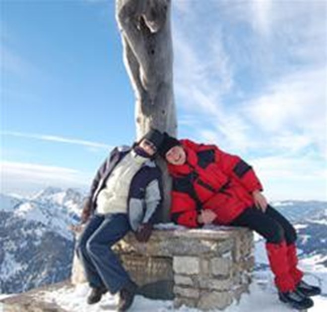 Benjamin Rabe is fundraising for Compass Children's Charity