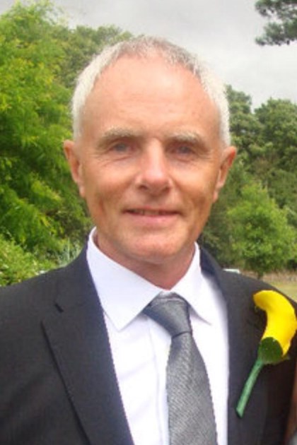 Mark Theobald is fundraising for Macmillan Cancer Support