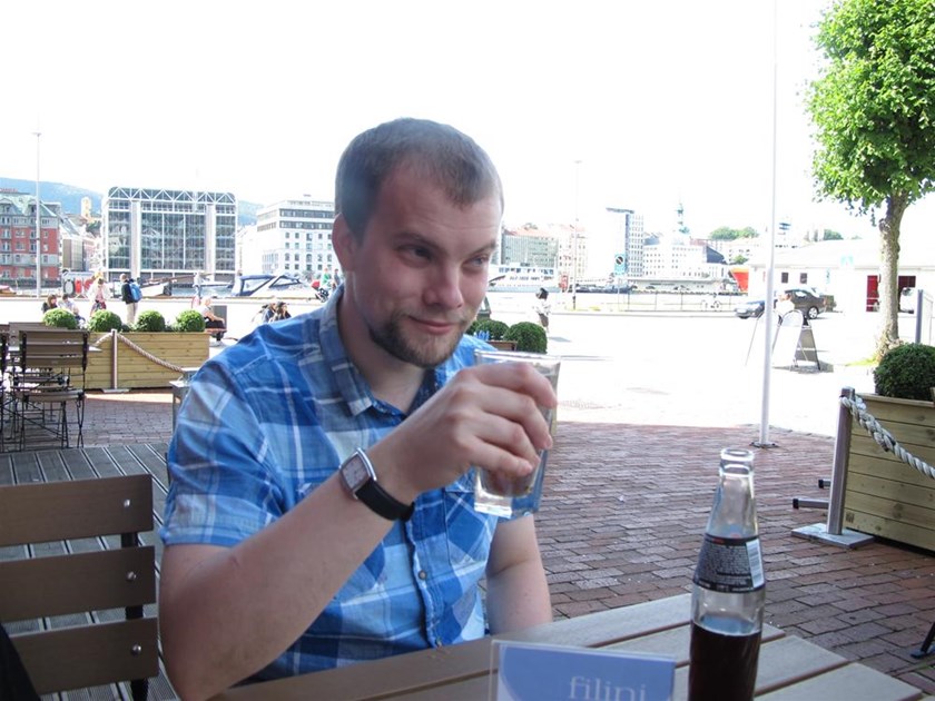 Christopher Stallard is fundraising for Cancer Research UK