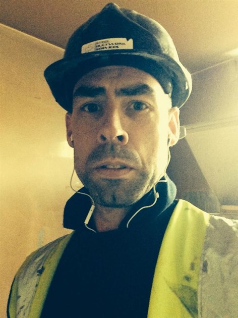 Lee Knott is fundraising for St Christopher's Bromley