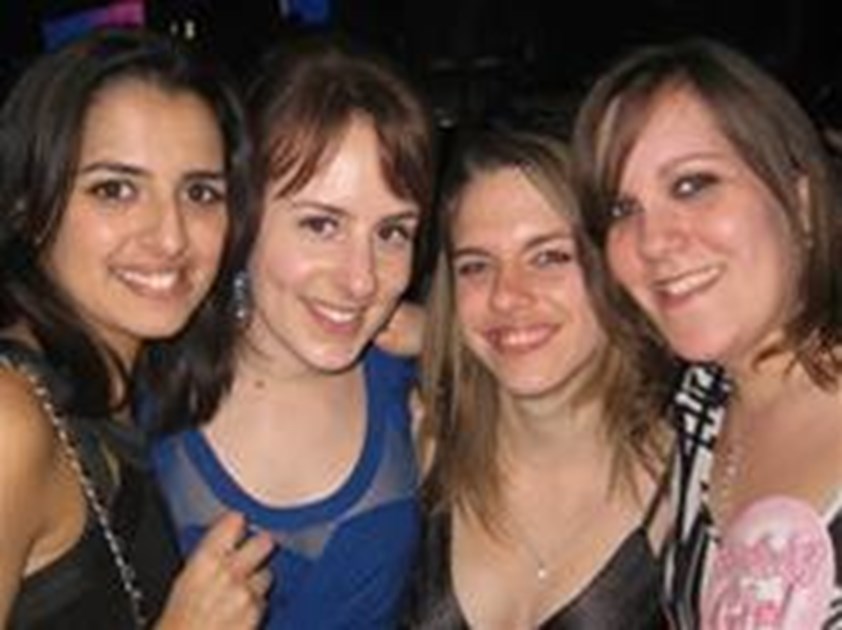 Riya Bathia is fundraising for Cancer Research UK