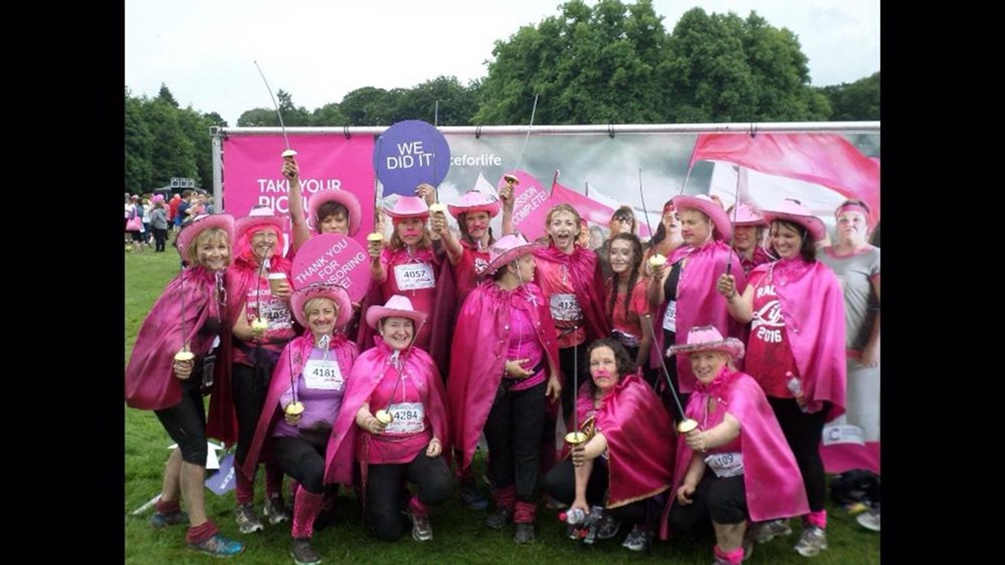 Andrea Rutledge is fundraising for Cancer Research UK