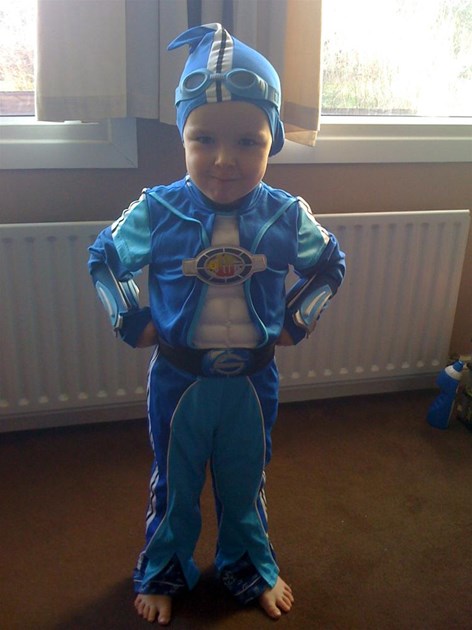 Dave Rowell is fundraising for Meningitis Research Foundation