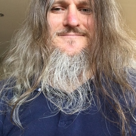 Daniel Niven is fundraising for Myeloma Australia