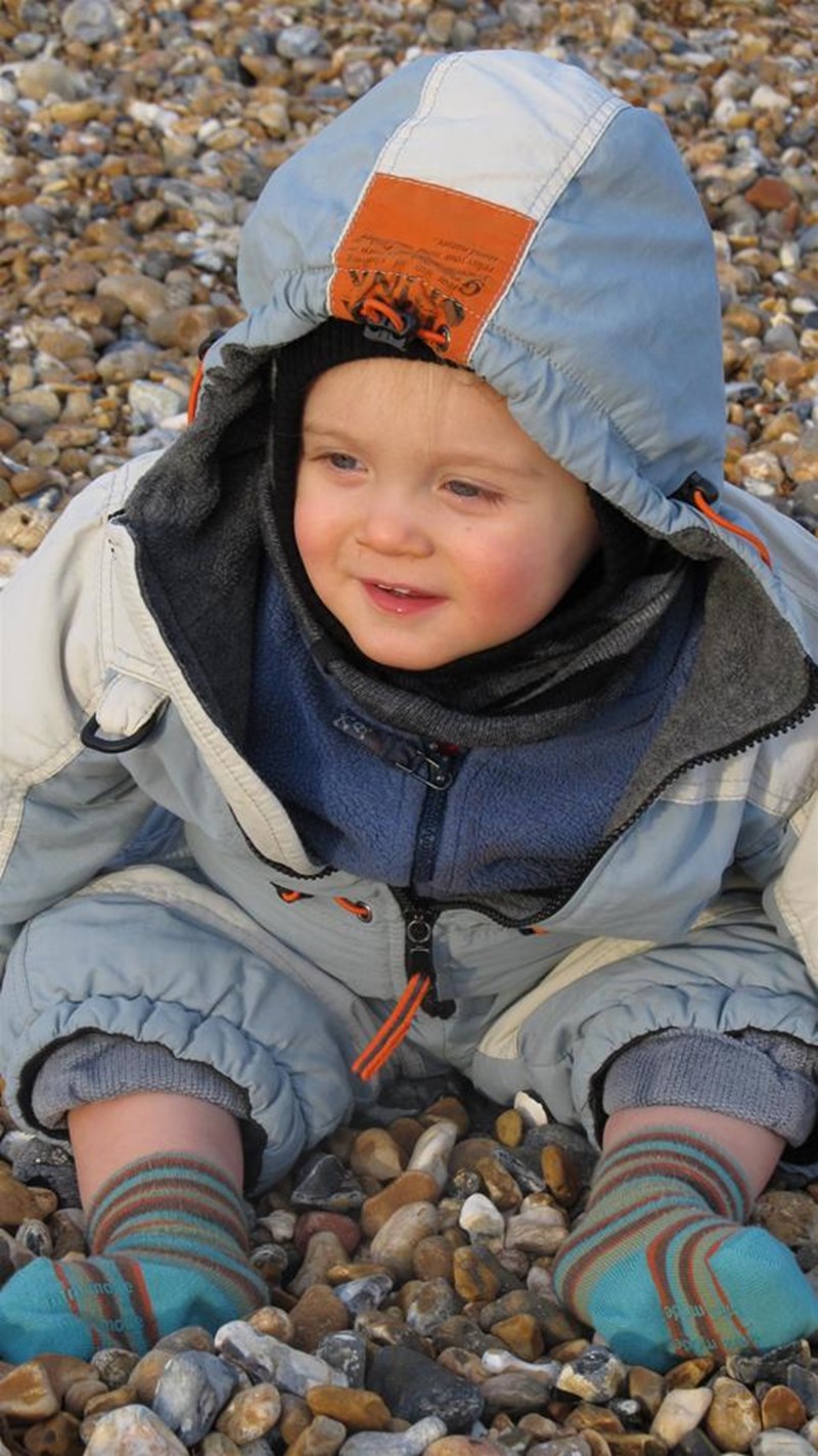 Hannah Carter is fundraising for Latch Welsh Children's Cancer Charity