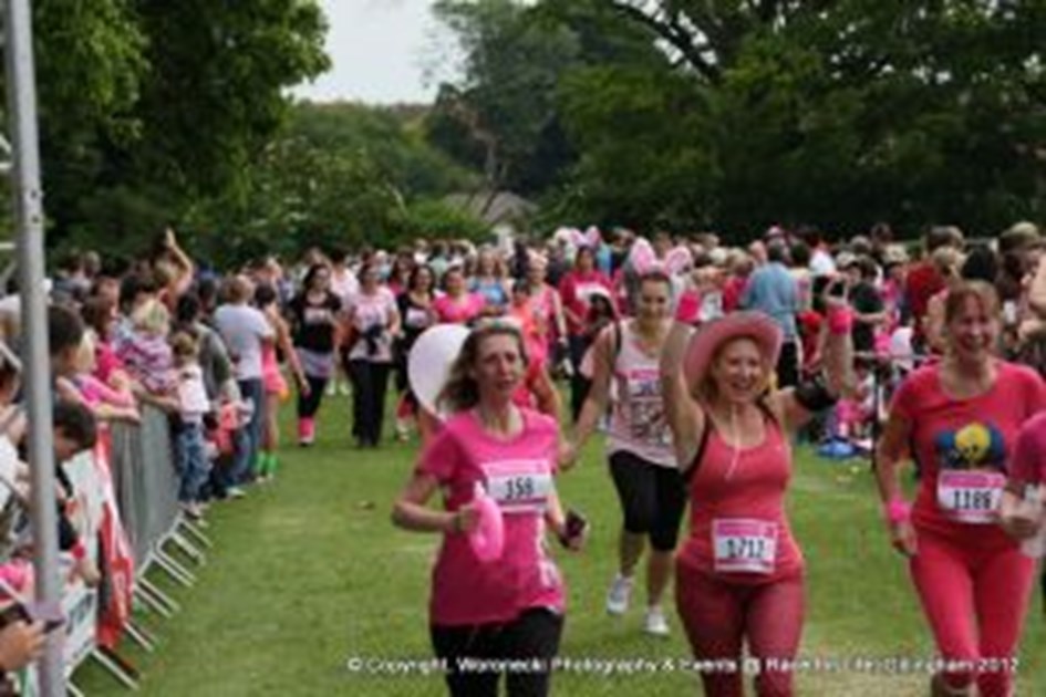 Helen Head is fundraising for Cancer Research UK