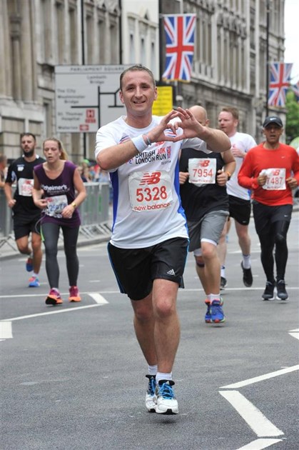 Stephen Wilding is fundraising for Great Ormond Street Hospital ...