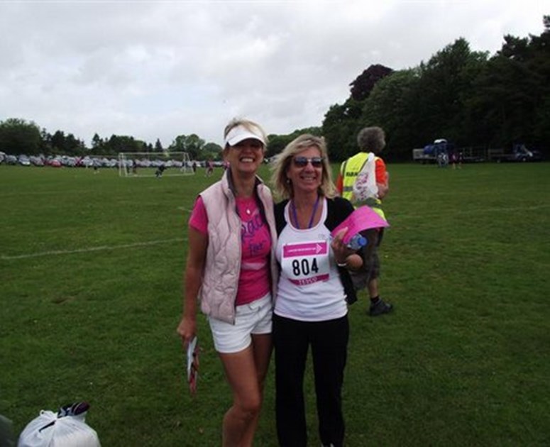 Simon Bowler is fundraising for Cancer Research UK