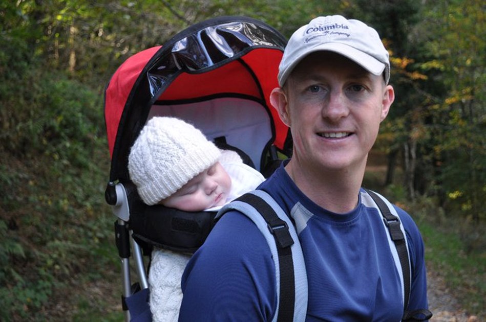 CARL SINGLETON is fundraising for Tŷ Hafan