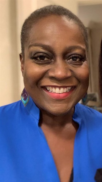 Deb Nutt is fundraising for St Christopher's Hospice