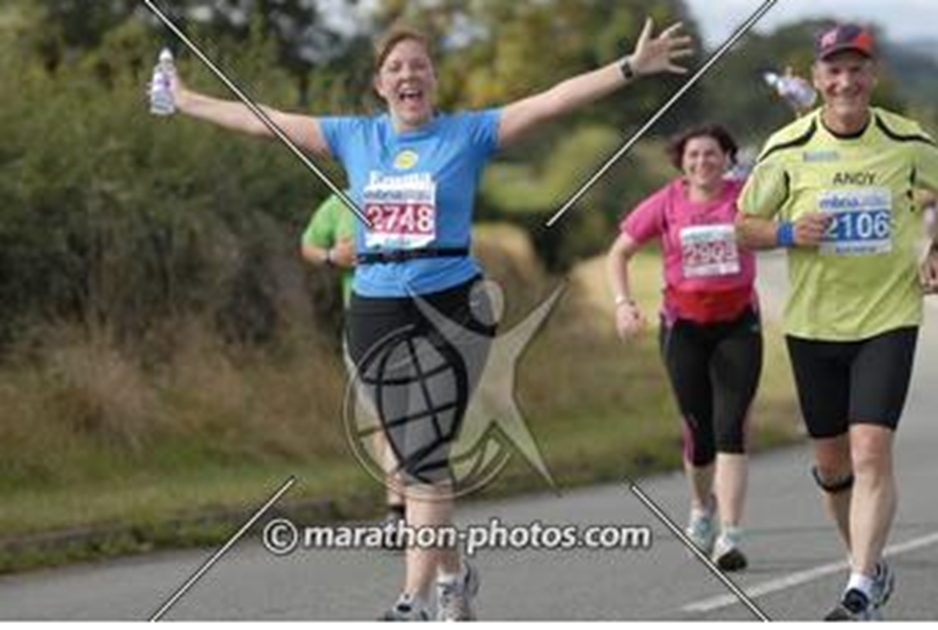emma stanfield is fundraising for Tommy’s, the pregnancy and baby charity
