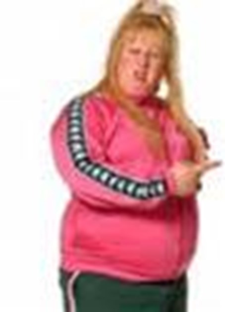 Lisa Cullen is fundraising for Cancer Research UK