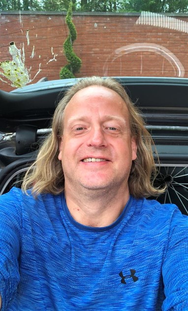 Gareth Lake is fundraising for Roundhouse