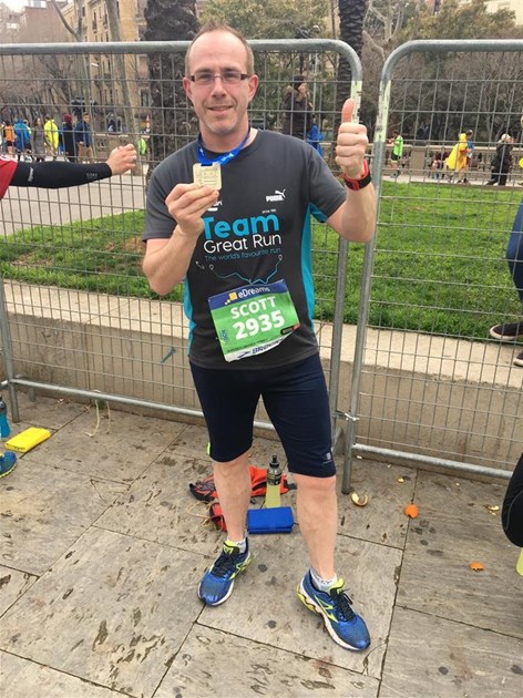 SCOTT FARRELL is fundraising for Teenage Cancer Trust