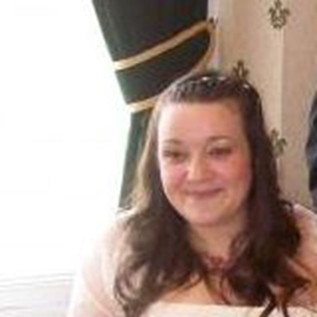 Gillian Wallace is fundraising for Pendleside Hospice