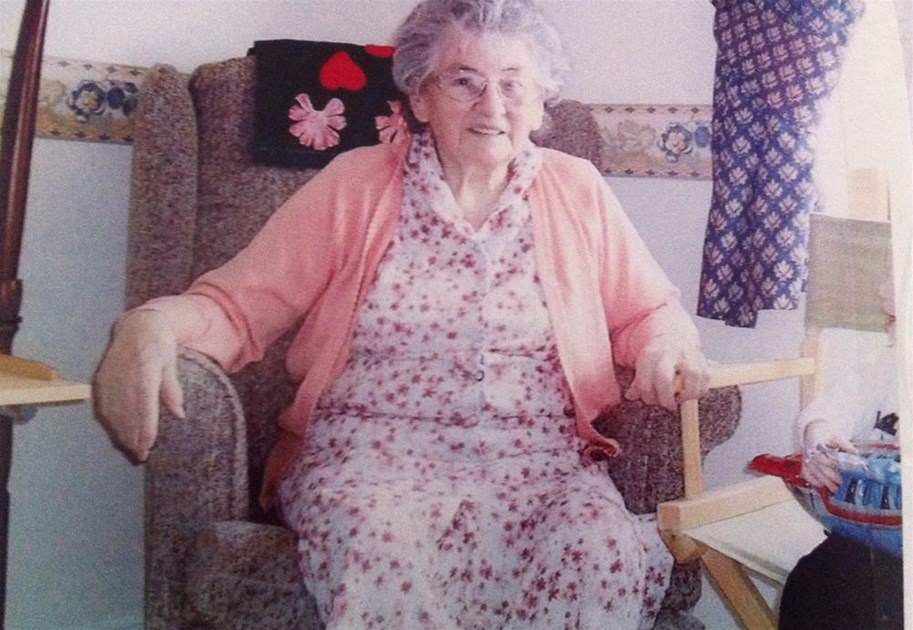 Victoria Moses is fundraising for Alzheimer's Society