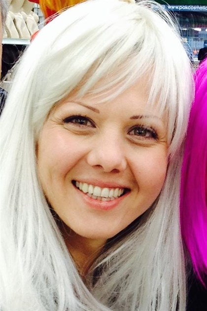 Iulia Madalina Slav is fundraising for Cancer Research UK