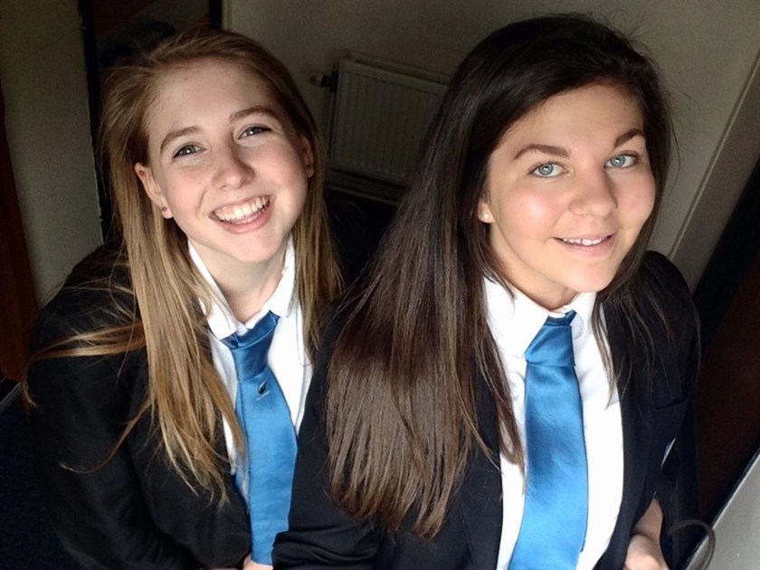 Kayleigh Nicholson is fundraising for Cancer Research UK