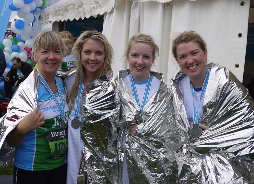 Alison Stirling is fundraising for Alzheimer's Society