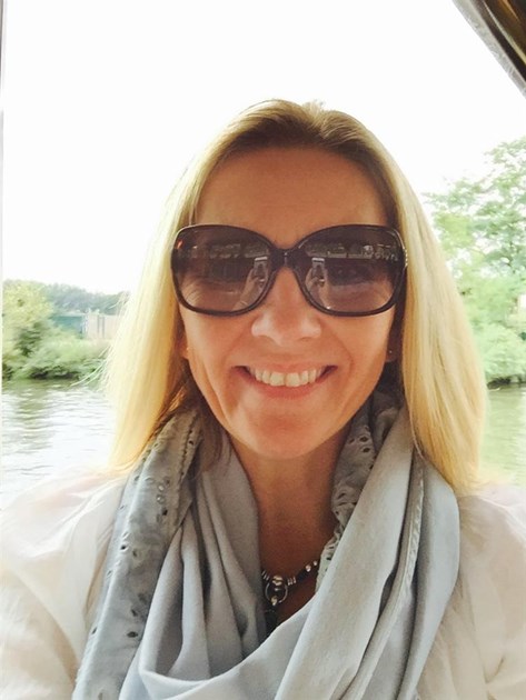 Tracey Wignall is fundraising for Cancer Research UK