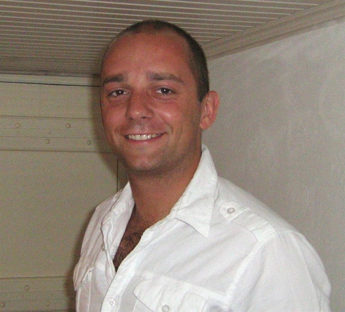 Brett Lewis is fundraising for Army Benevolent Fund