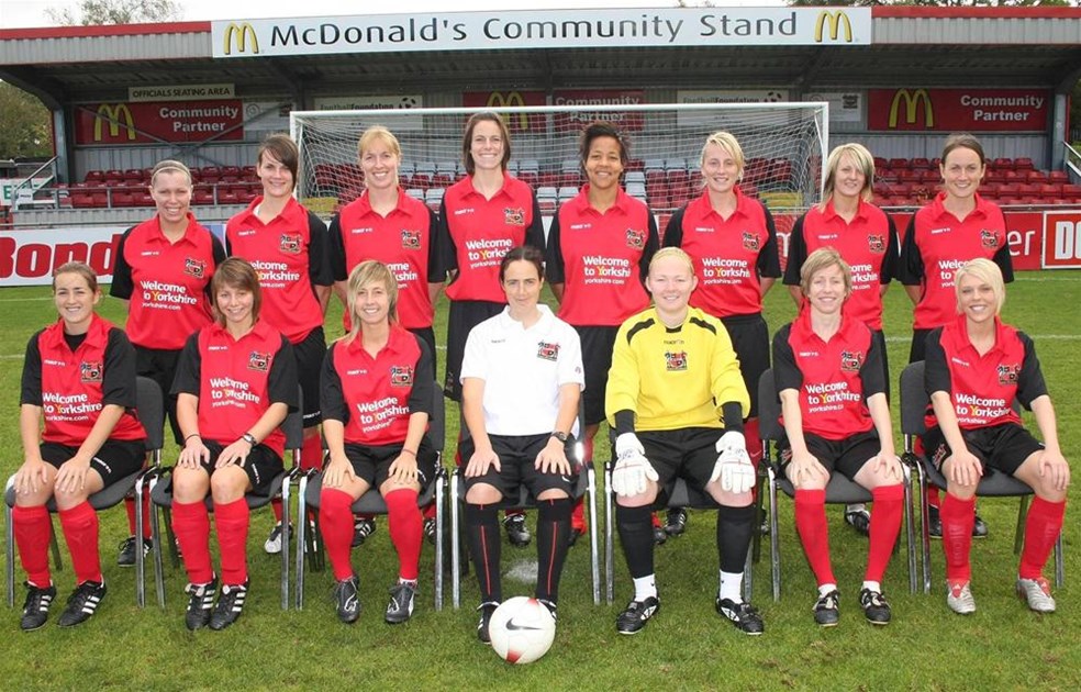 Helen Mitchell is fundraising for Cancer Research UK