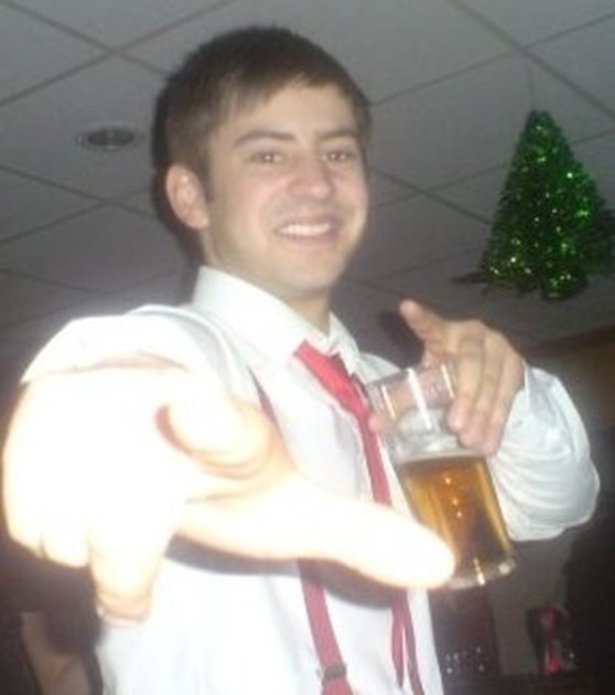 Adam Kent is fundraising for Spinal Research