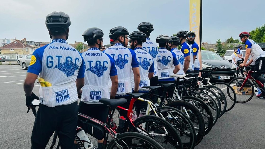 yousuf miah is fundraising for Community Outreach UK