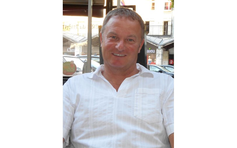 Andy Simmons is fundraising for Samaritans