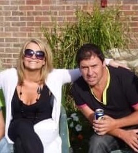 Hayley Gunn is fundraising for Cancer Research UK