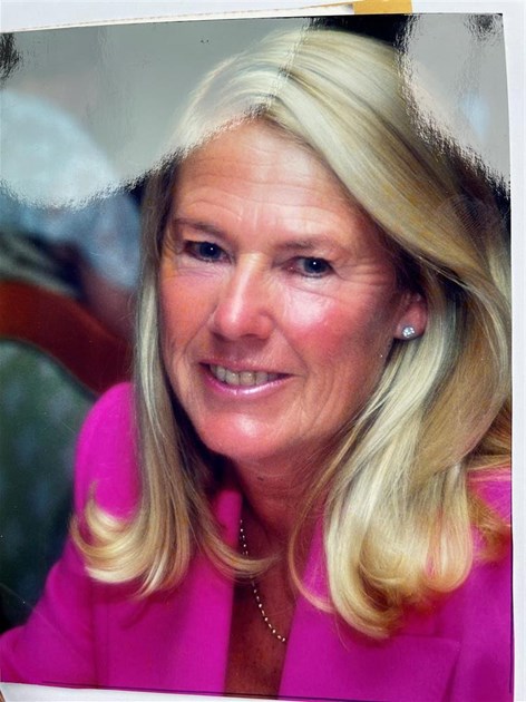Emma Crisp is fundraising for Alzheimer's Research UK