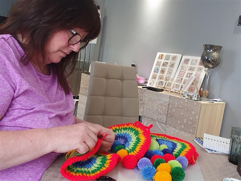 Maureen Elliott is fundraising for Live Well With Cancer