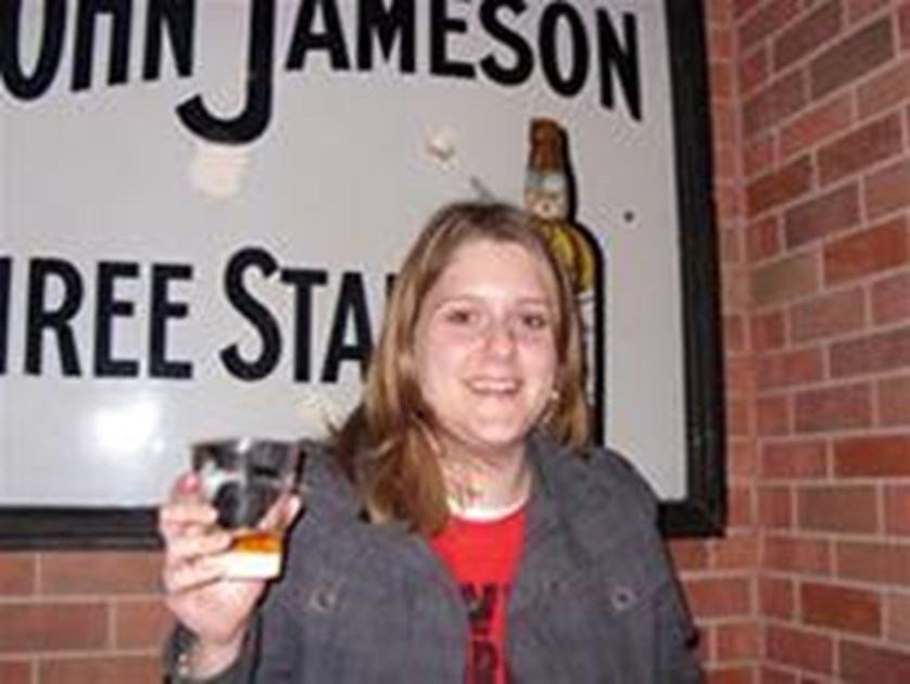 Victoria Goodfellow is fundraising for Cancer Research UK