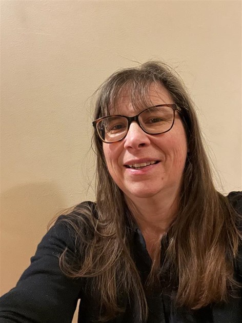 Fiona Gee is fundraising for St Richard's Hospice Foundation