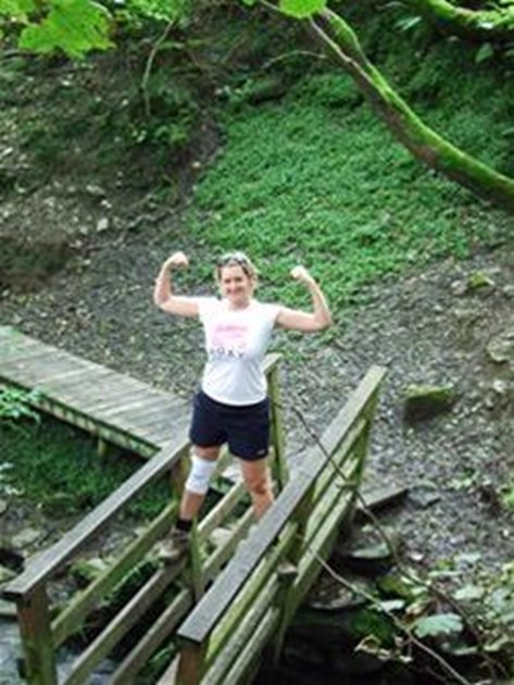 Jodie Elliott is fundraising for Cancer Research UK