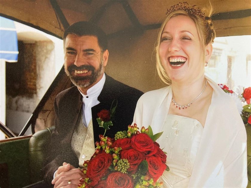 Victoria Chamberlain is fundraising for Hospice in the Weald