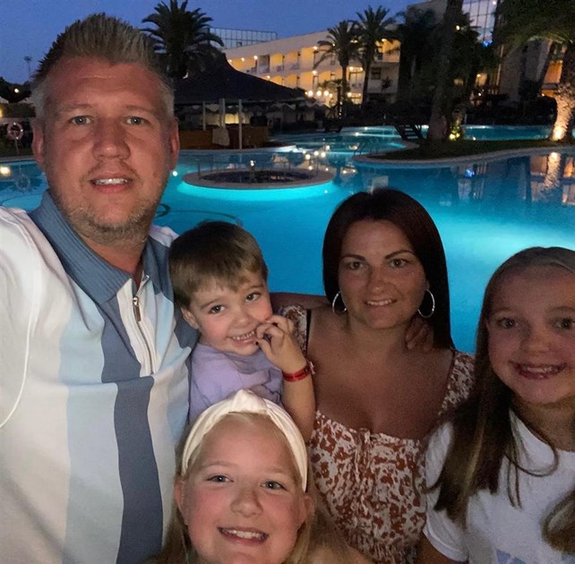 Tara Freeman is fundraising for Marie Curie