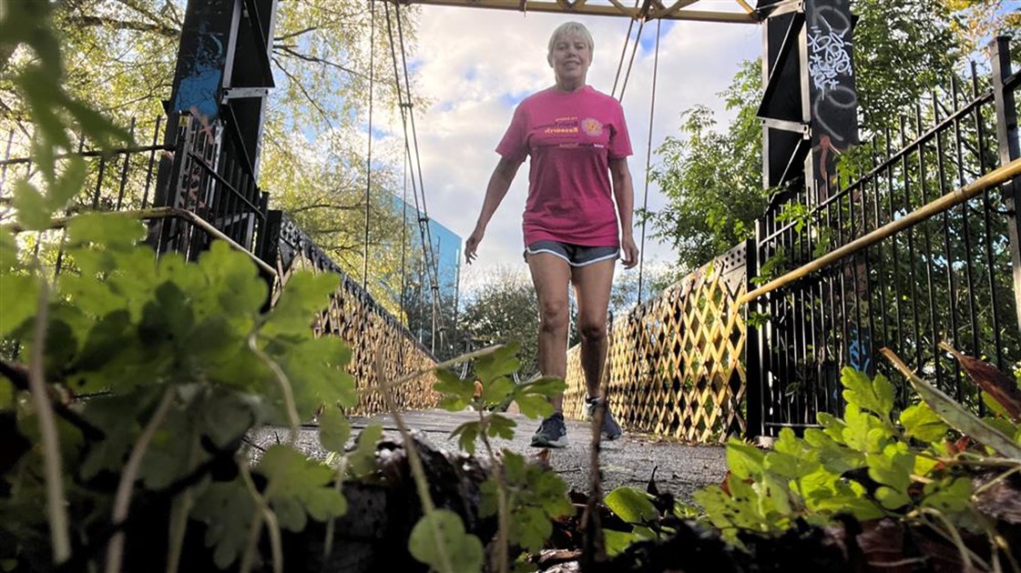 Julie Middleton is fundraising for Brain Tumour Research