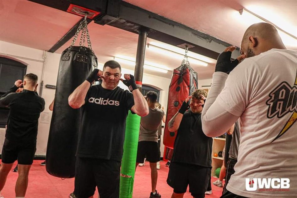 Luke Mee is fundraising for Cancer Research UK