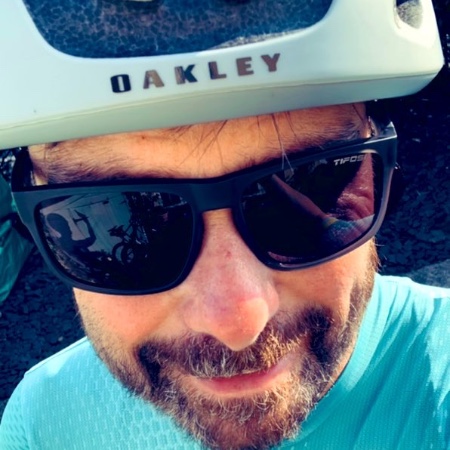 Richard Fullylove is fundraising for Macmillan Cancer Support