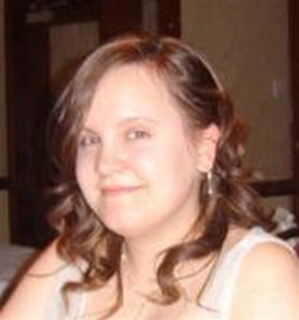 Emma Ellis is fundraising for Cancer Research UK