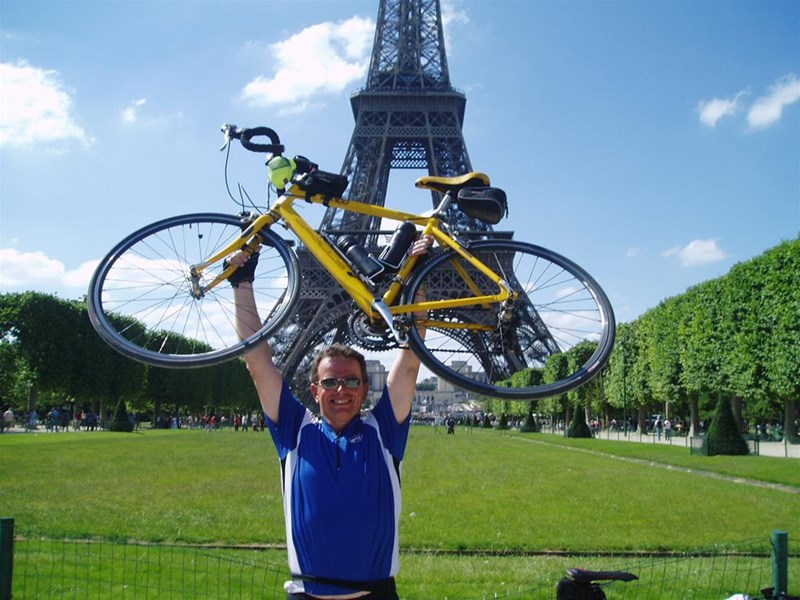 David Smart is fundraising for Pied Piper Appeal