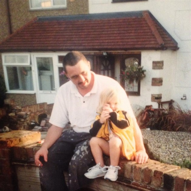 Sam Fay Robinson is fundraising for Cancer Research UK