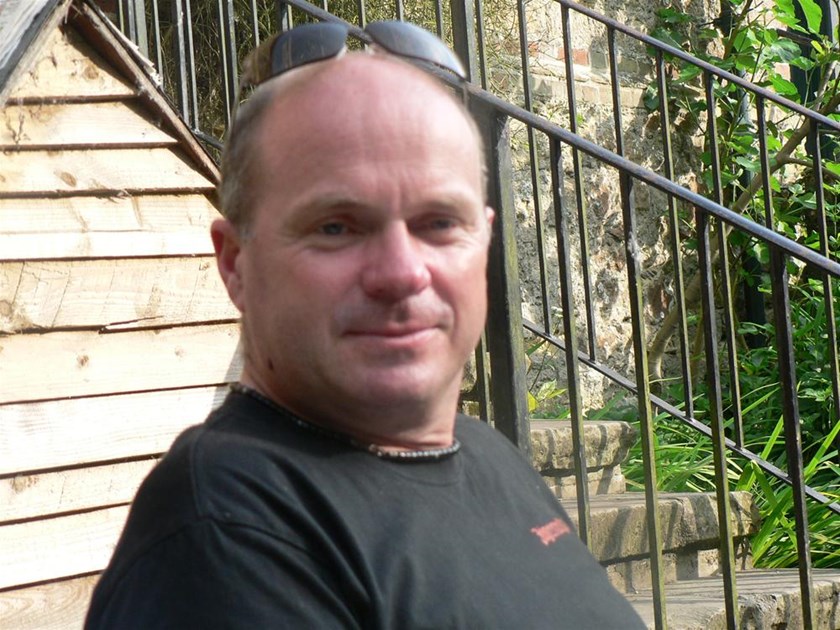 Rob Solly is fundraising for Demelza Hospice Care for Children