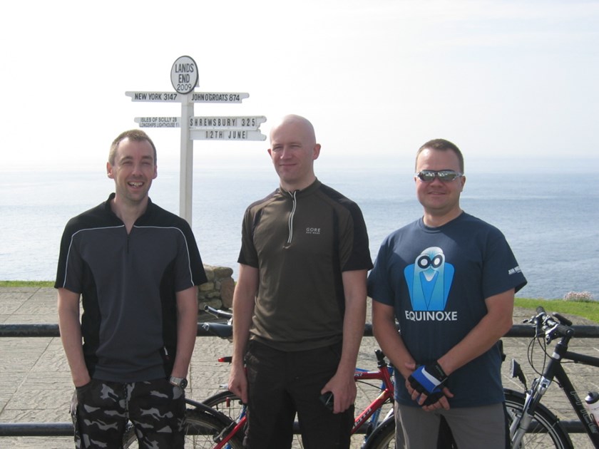 ROBERT BUTLER is fundraising for Help for Heroes