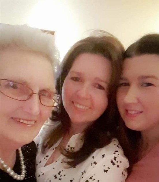 Catherine Toman is fundraising for Macmillan Cancer Support