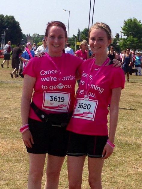 Vivien Goodwin is fundraising for Cancer Research UK